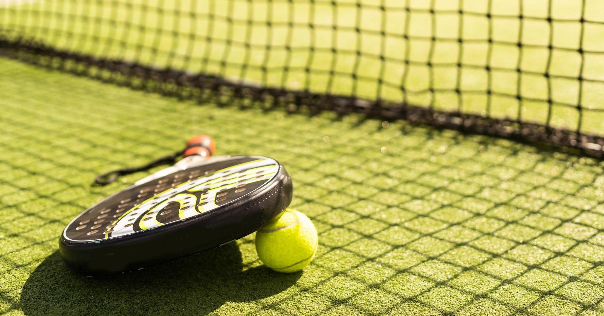 El RACE adjudica la gestión de su escuela de pádel a MM Pádel